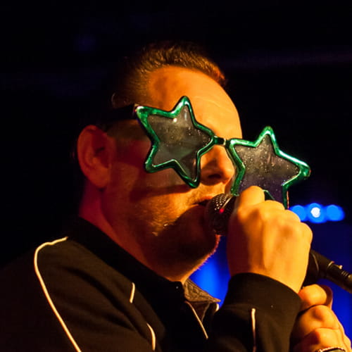 KNARF RELLÖM - Wir müssen die Vergangenheit endlich Hitler uns lassen ...